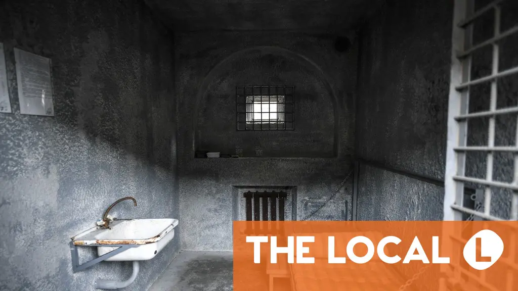 'Like an animal': replica of Navalny's cell set up in Paris