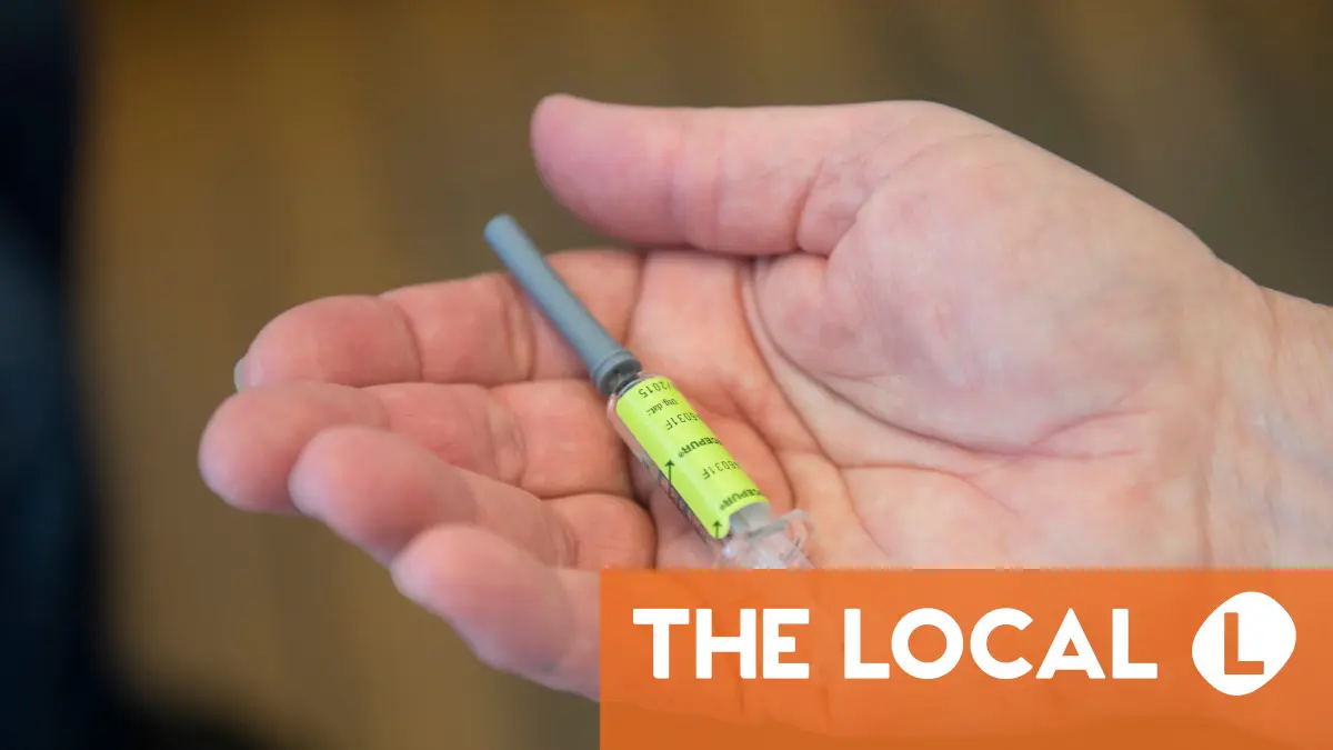 Who should get vaccinated against TBE in Sweden?