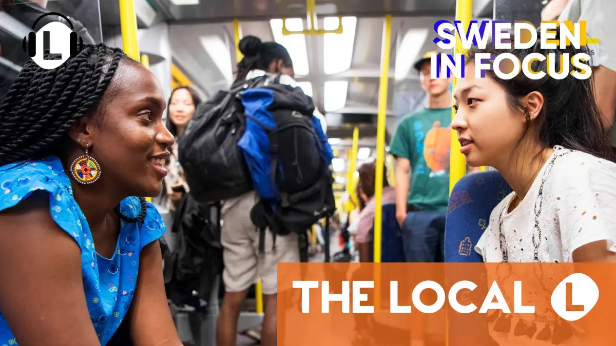 What are some different ways to greet people in Swedish?