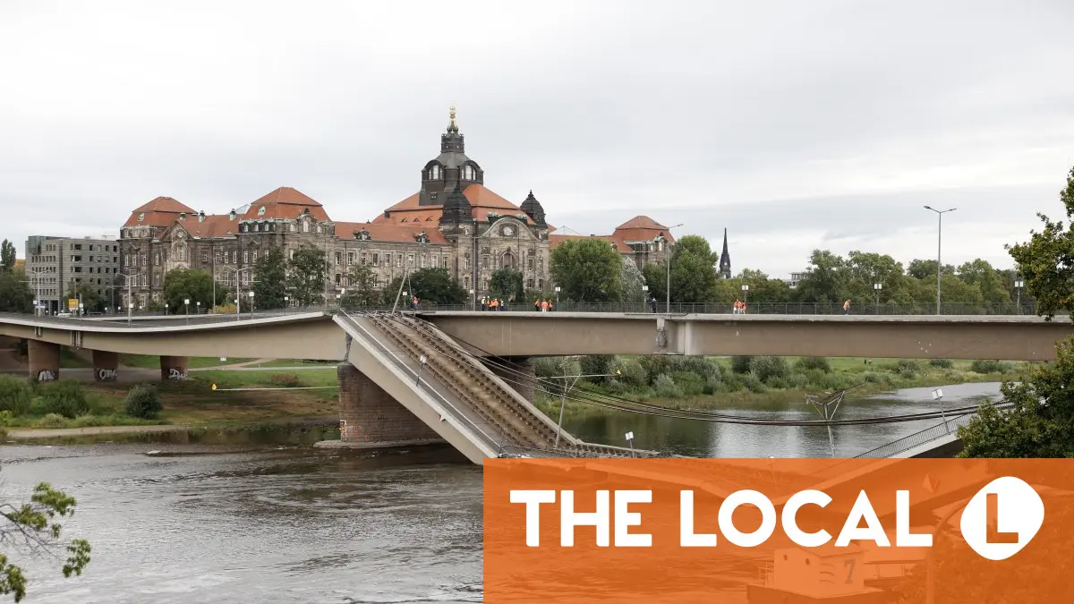 Bridge collapses in German city of Dresden
