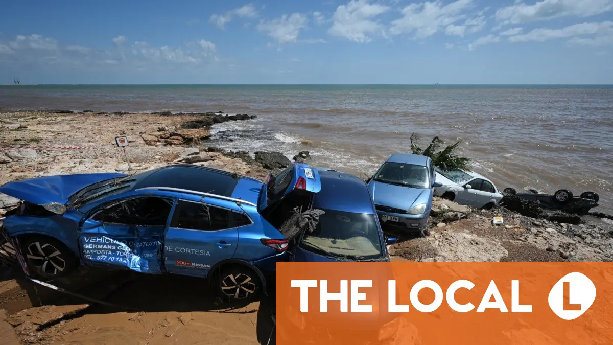 More floods in Spain as cars dragged out to sea by heavy rain in Cadaqués