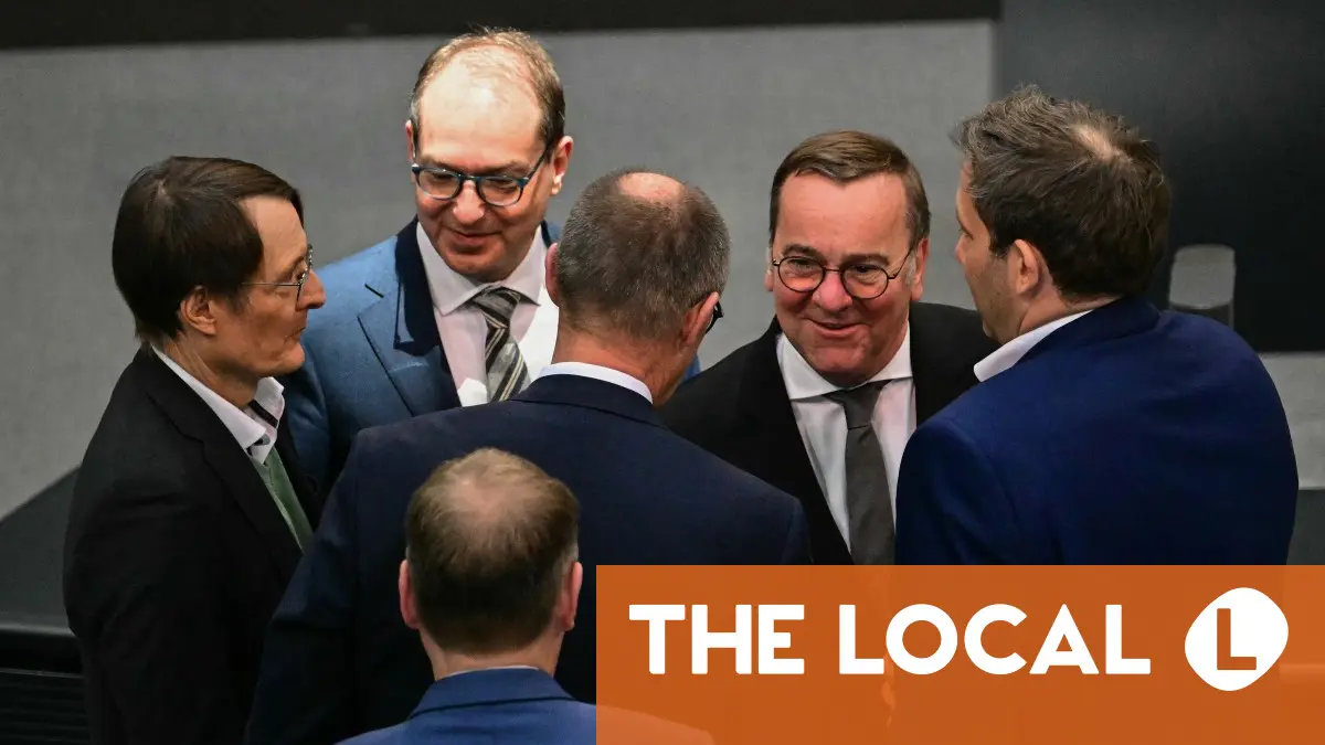 German MPs give green light to 'bazooka' spending package