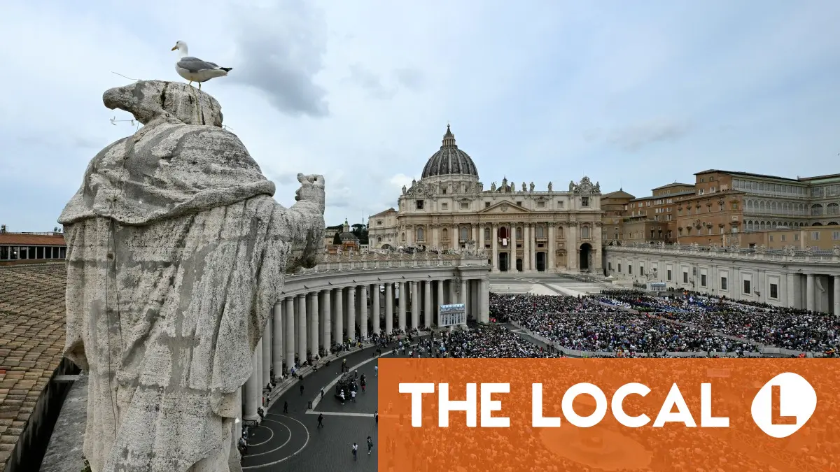 Catholics gather to catch glimpse of Pope Leo XIV at St Peter's prayer