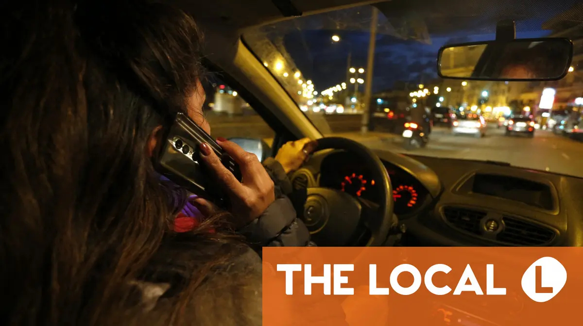 South-west France to begin suspending licences of drivers caught on phone
