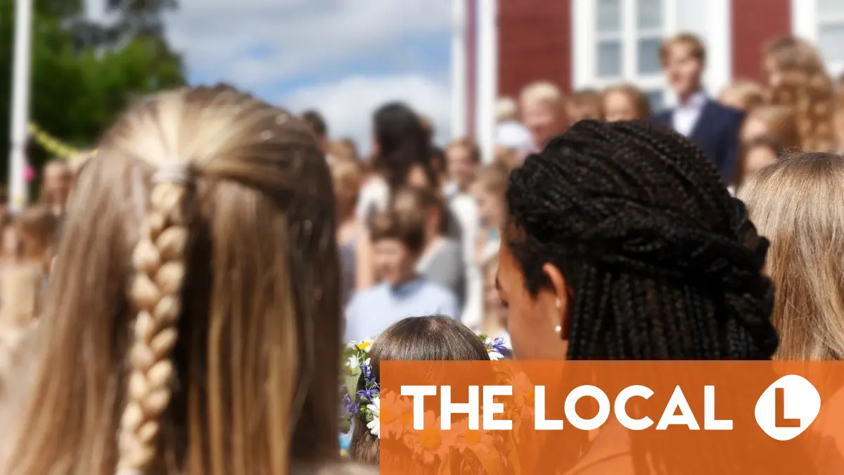 Swedish municipalities (at least some) ban end-of-term gifts for teachers
