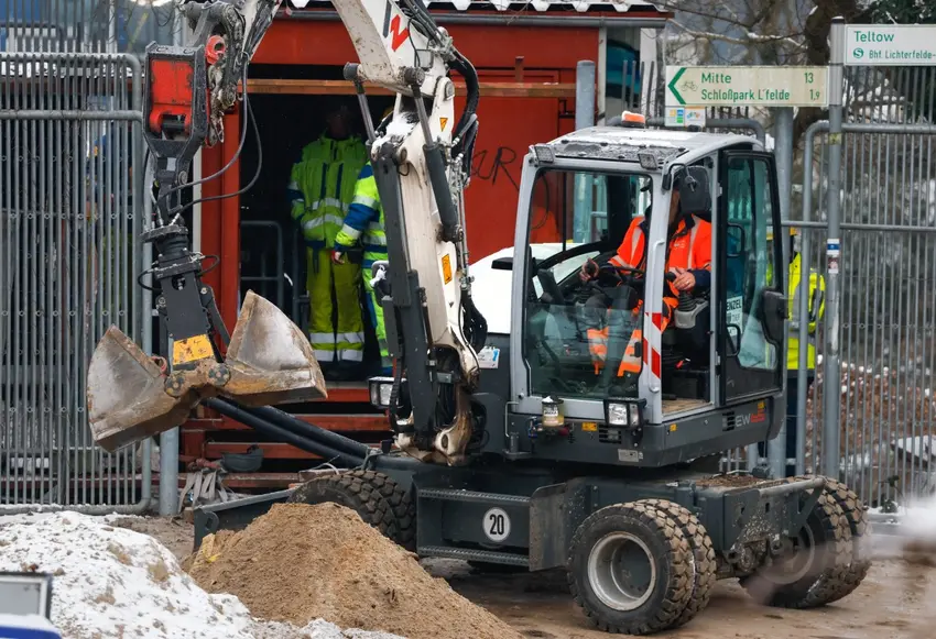 German prosecutors launch 'terror' probe into Berlin blackout