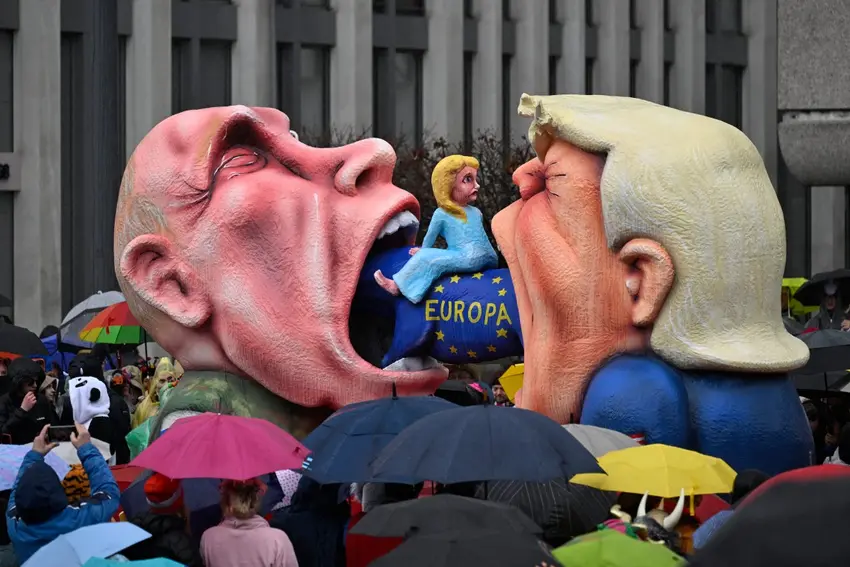 In pictures: Germany's Carnival floats take swipes at Putin, Trump and ...